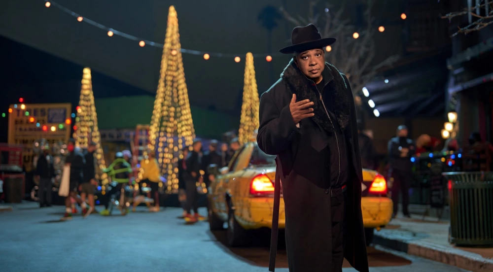 Rev. Run Discusses 'The Hip Hop Nutcracker' & Christmas Rap Magic