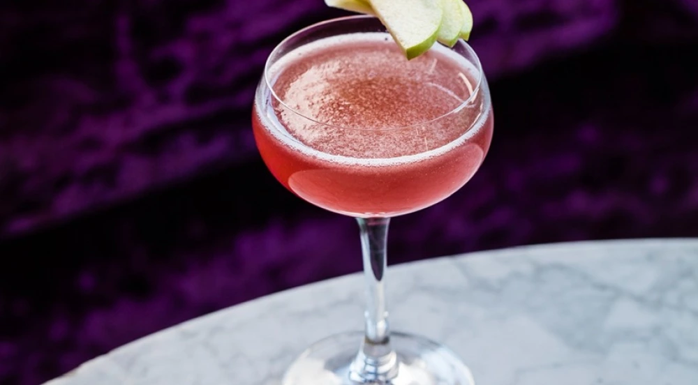 5 Boozy Valentine's Day Drinks to Set the Mood - EBONY