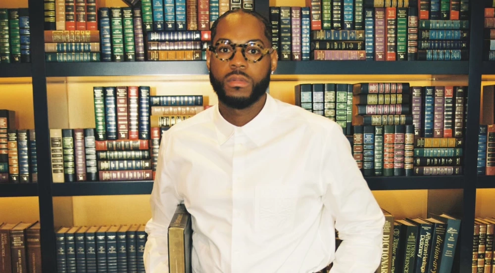 Celebrity Dentist Dr. Q Reveals 5 Essential Grooming Must-Haves