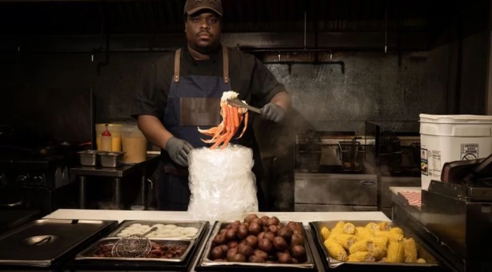 Chad Dillon & Lil Baby Own Atlanta's Hottest Seafood Joint