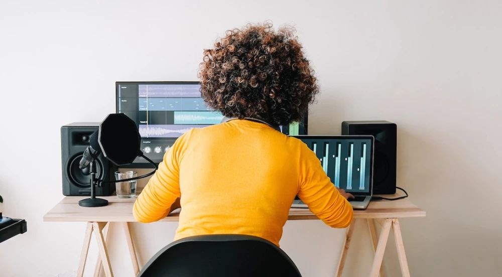 The Zillennial and Gen-Z Creators Conducting Change On Social Media - EBONY