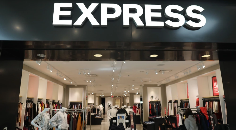 Express to Close 100 Stores While Millennials Watch Mall Culture ...