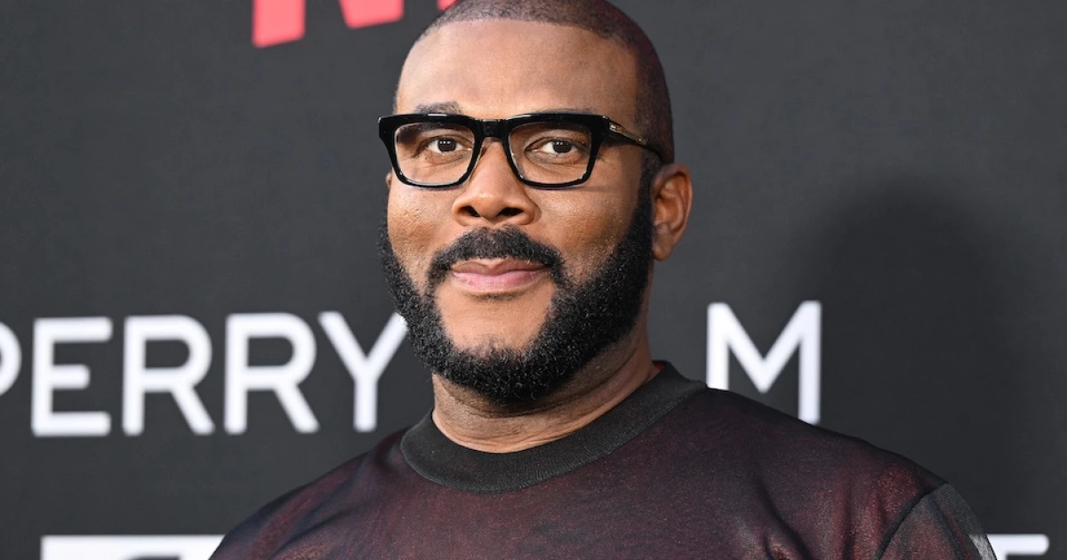 EBONY Rundown: Tyler Perry Purchases Land to Expand Atlanta Studios Lot ...