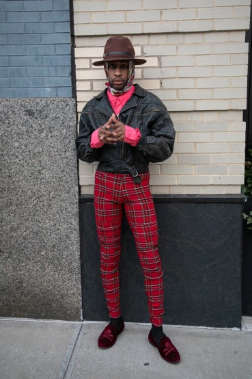 The Best Street Style Looks From New York Fashion Week Fall 2023 - EBONY