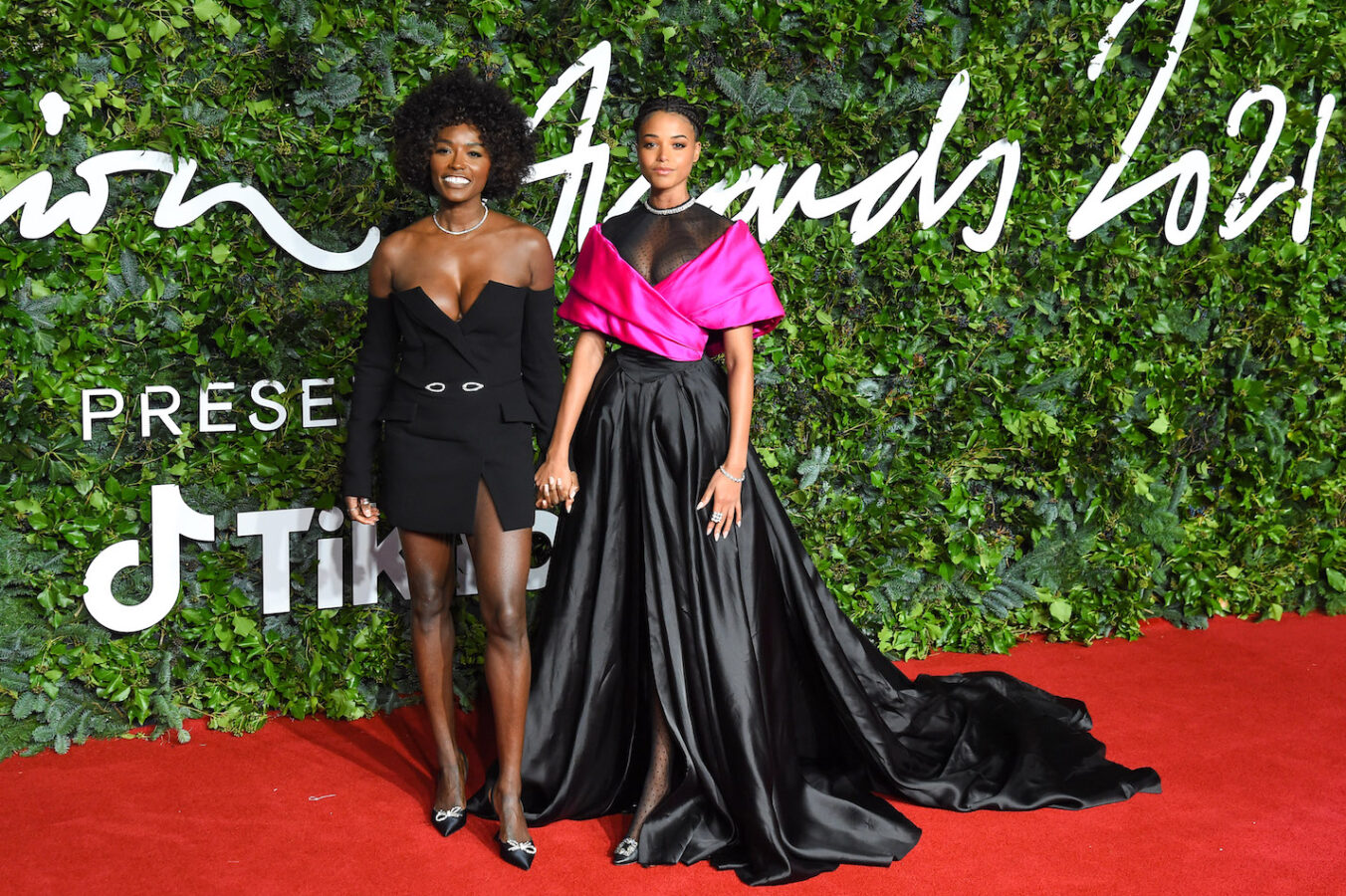 The Best Red Carpet Looks from the 2021 Fashion Awards in London