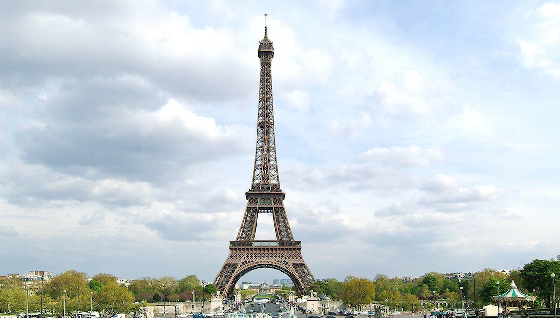 Robin Allison Davis' Breast Cancer Journey In Her Memoir 'Surviving Paris'