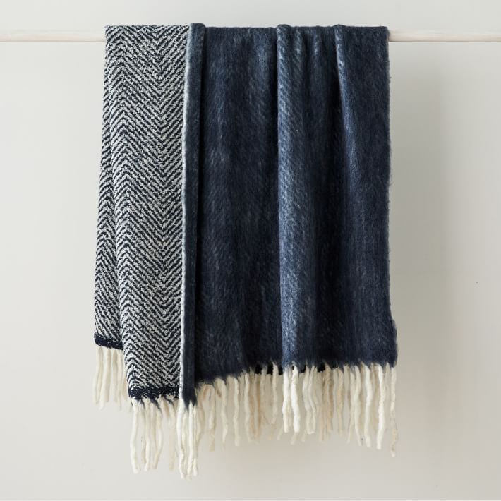 5 Throw Blankets to Wrap Around Your Body as You Netflix and Chill