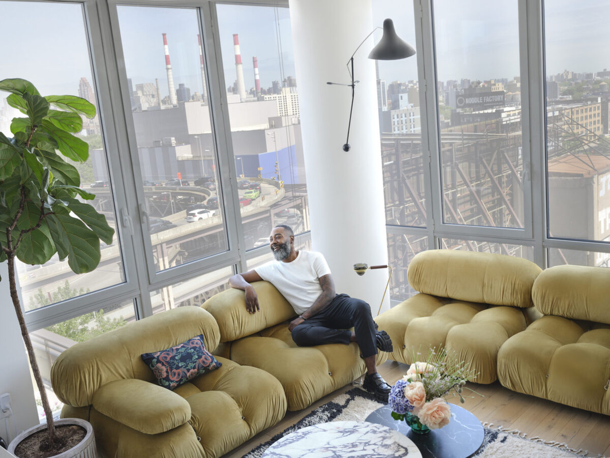 Beautiful Black Homes: Interior Designer Alvin Wayne’s NYC Apartment Is ...