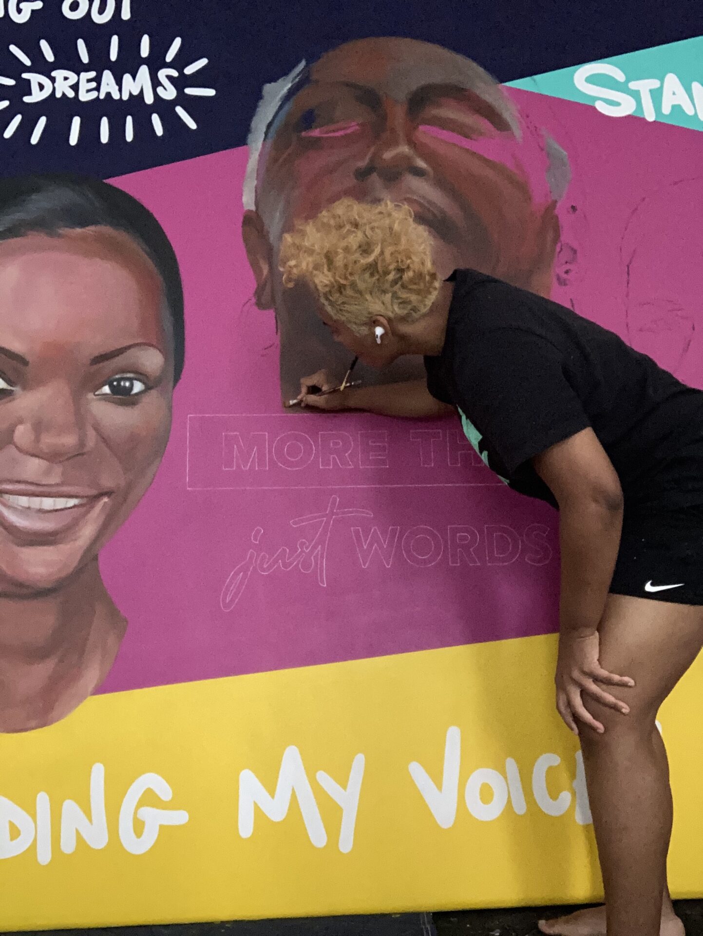 Artist Sheena Wong Shue Creates Impactful Mural for EBONY’s ‘Summer ...