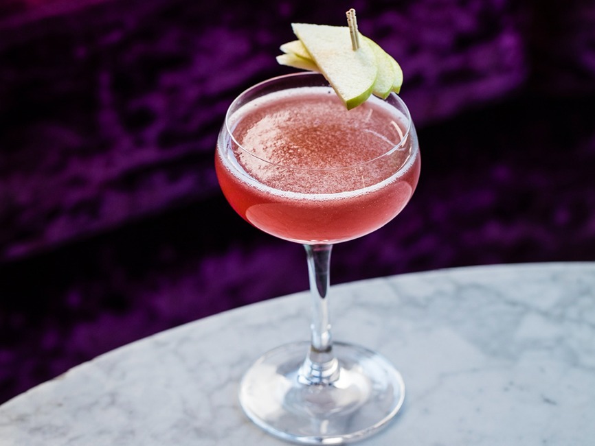 5 Boozy Valentine's Day Drinks to Set the Mood - EBONY