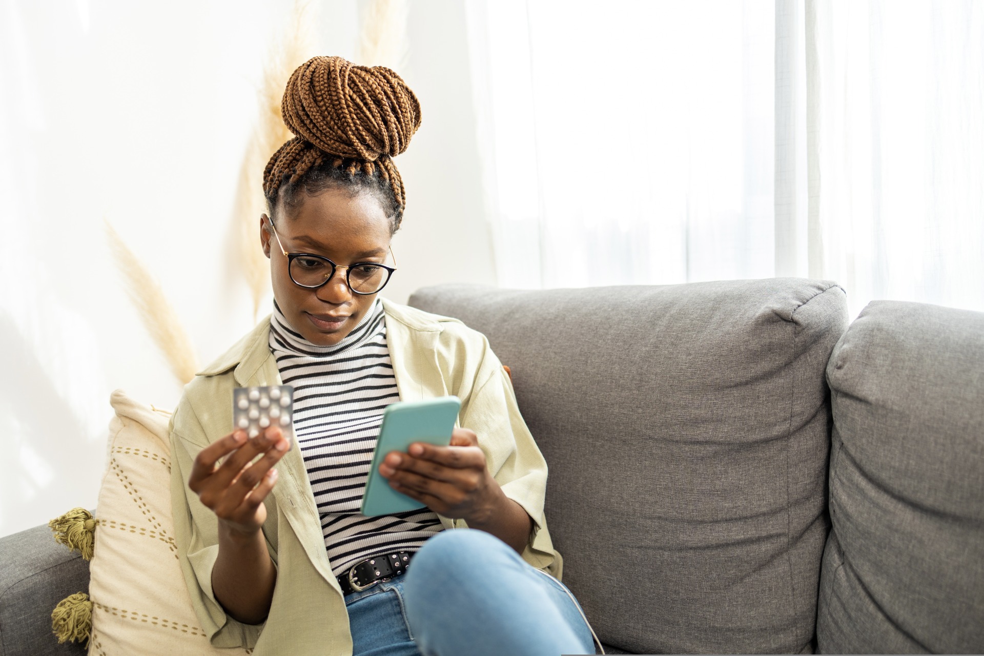 Op-Ed: How Dating Apps Can Leave Black Women Feeling Fetishized ...