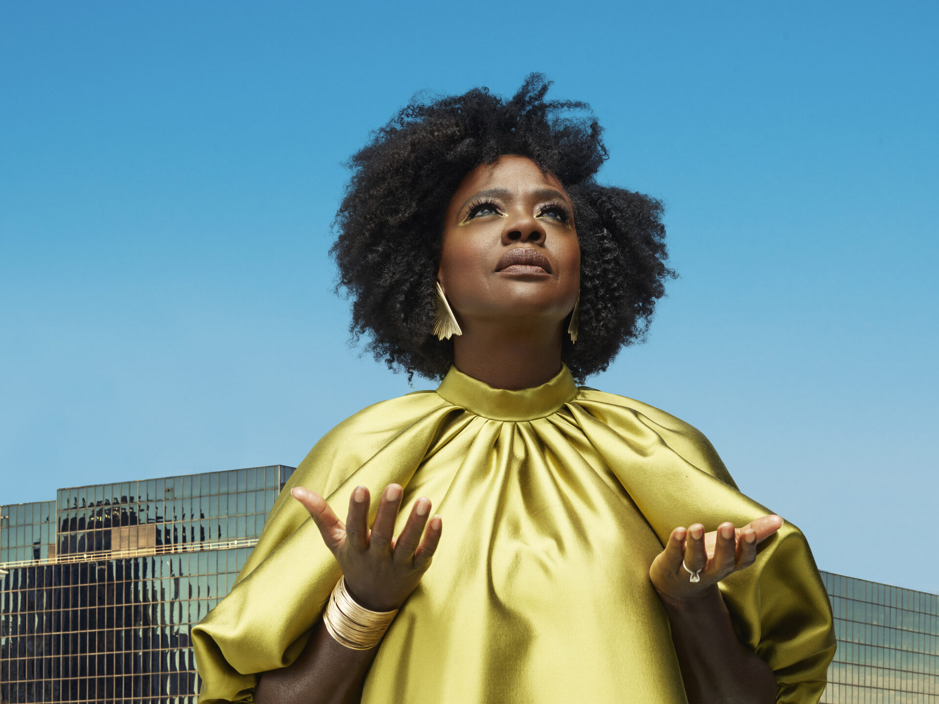 Bold and Striking: Leo Fashion Stars You’ll Love - EBONY