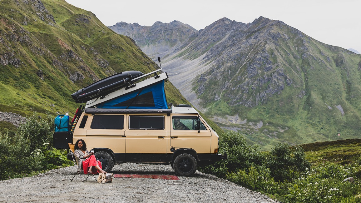 Adventure Traveler Noami Grevemberg on How to Explore Alaska via the ...