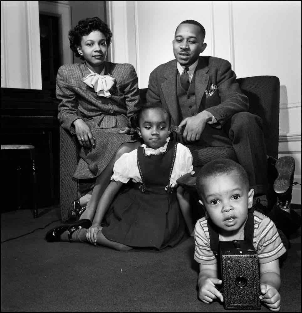 Kate Clark Harris Reflects on Her Parents' Famous "Doll Tests" - EBONY