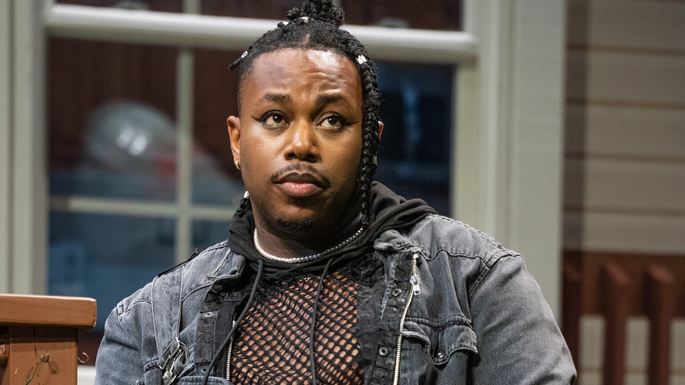 'The Neighborhood Star' Marcel Spears Takes on Shakespeare in Pulitzer ...