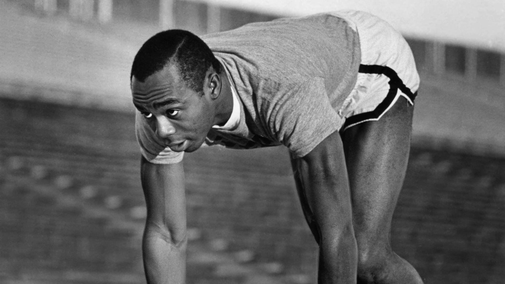 Olympic Gold Medalist Jim Hines Passes Away at 76 - EBONY