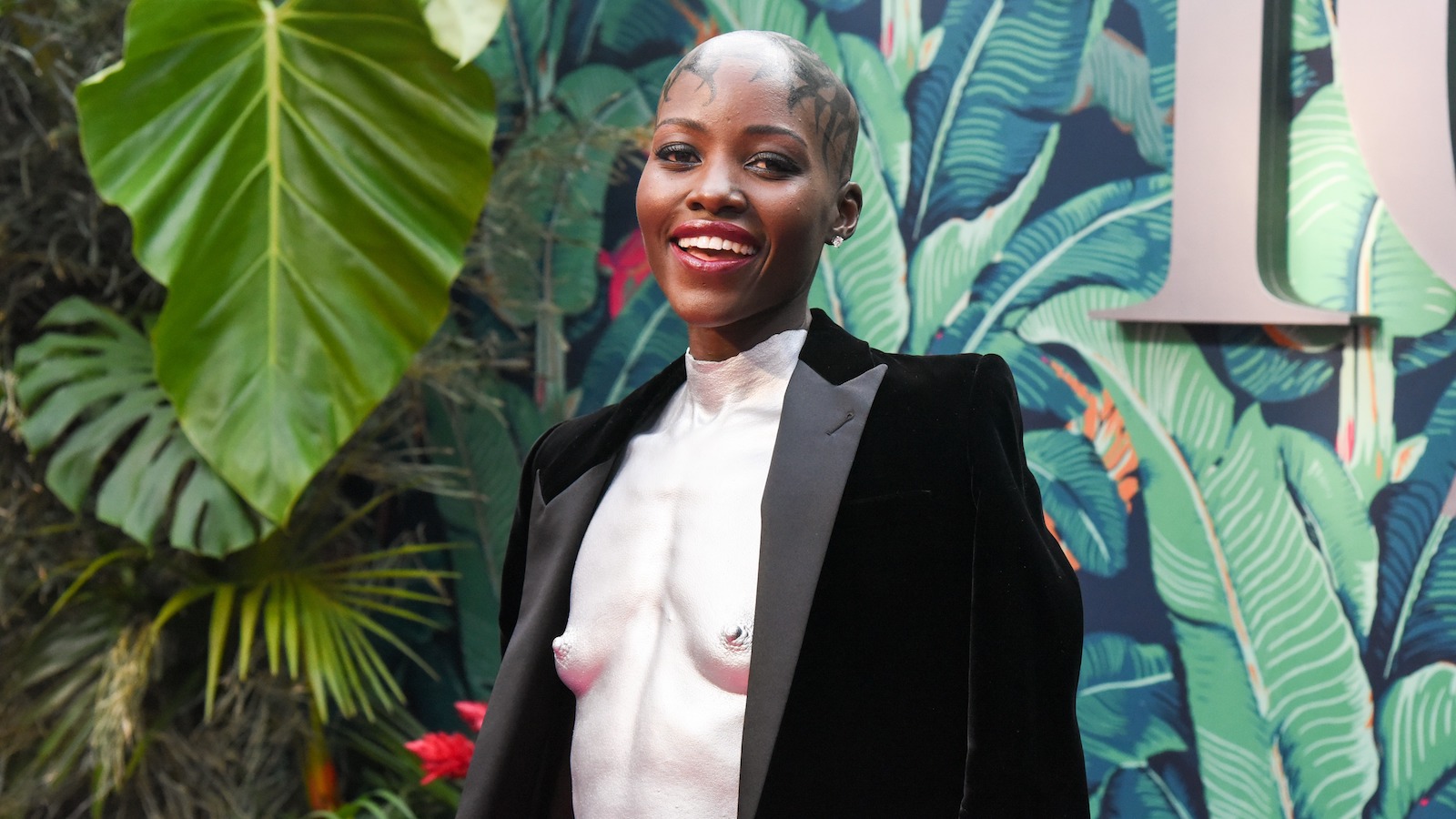 All the Stunning Looks From the 2023 Tony Awards Ceremony - EBONY
