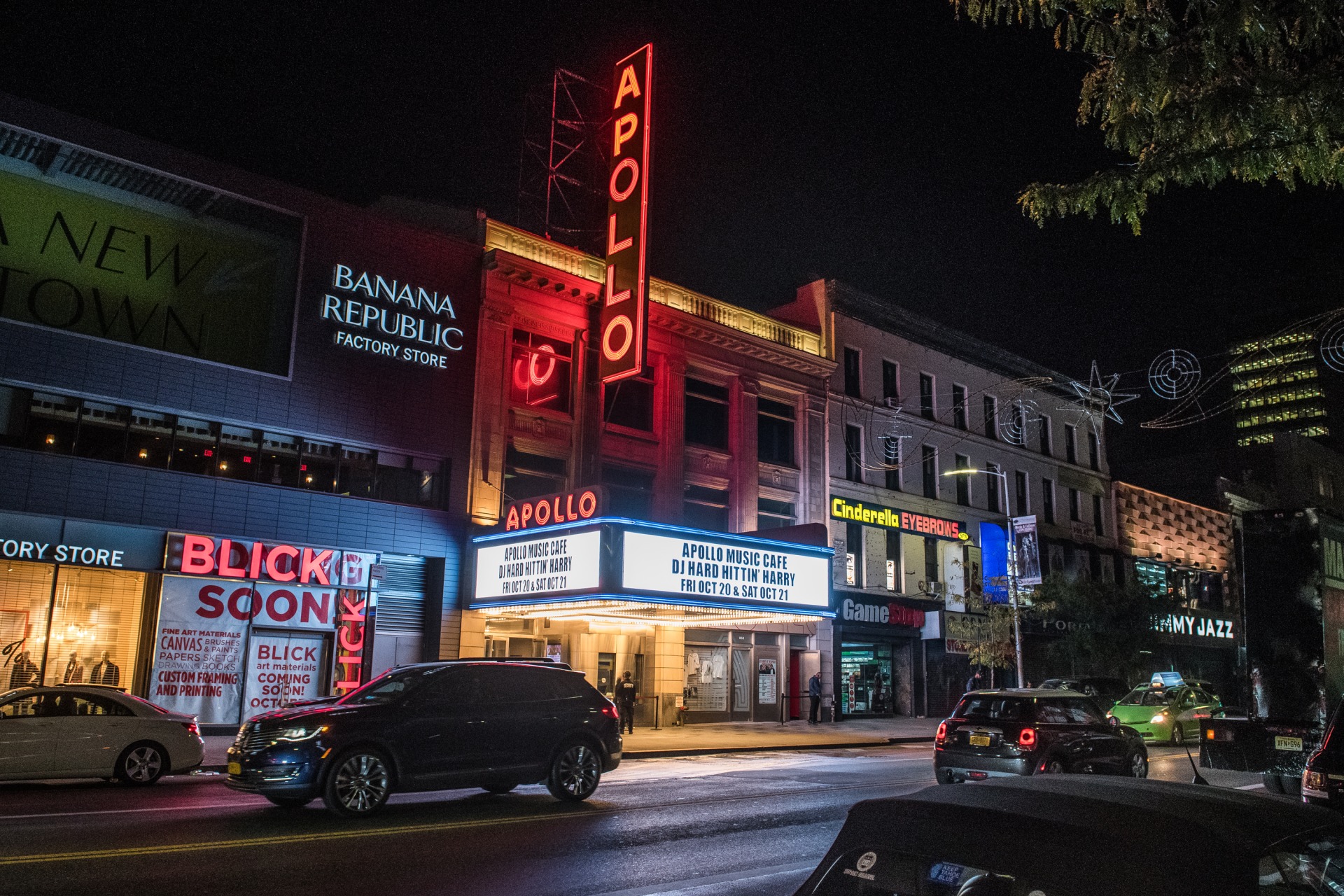 Own a Seat at the Renamed Apollo Performing Arts Center!