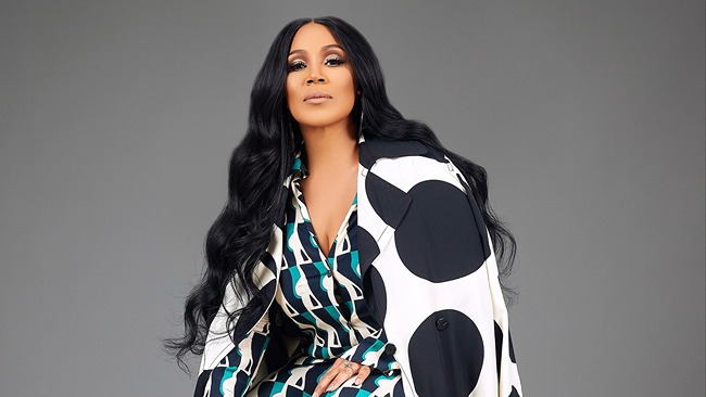 EBONY Goes Behind The Scenes With Gospel Singer Erica Campbell - EBONY