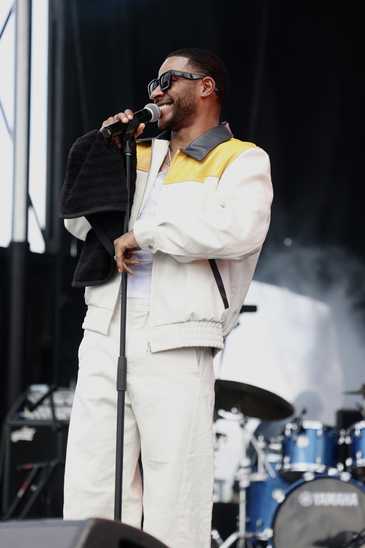 Best Moments From the 17th Annual Jazz in the Gardens Festival - EBONY