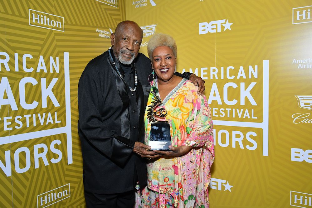 Remembering Oscar Winner Louis Gossett Jr. - EBONY