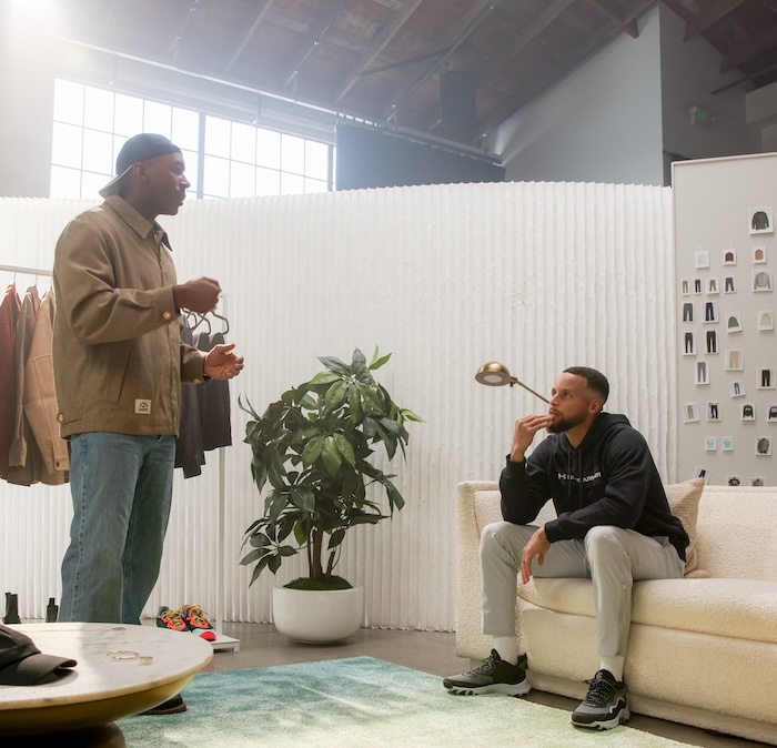 Stephen Curry Is Turning Tunnel Fashion Into Opportunity