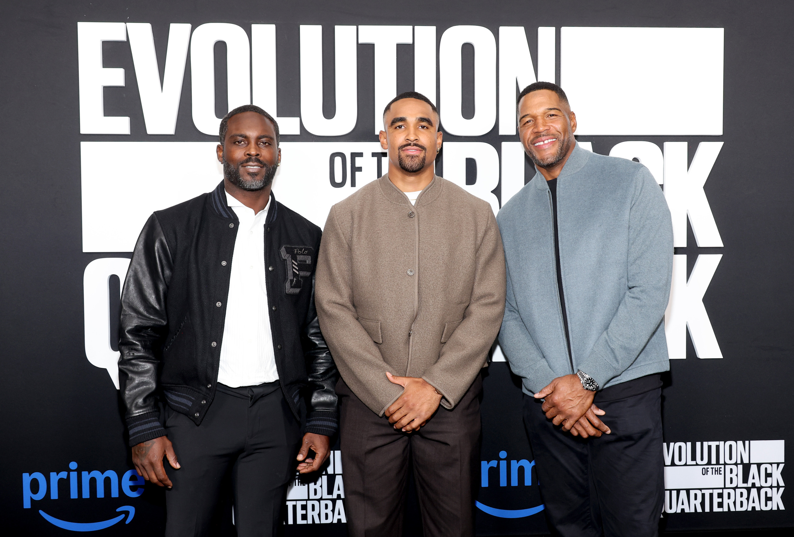 Michael Strahan and Michael Vick Inducted into the College Football ...