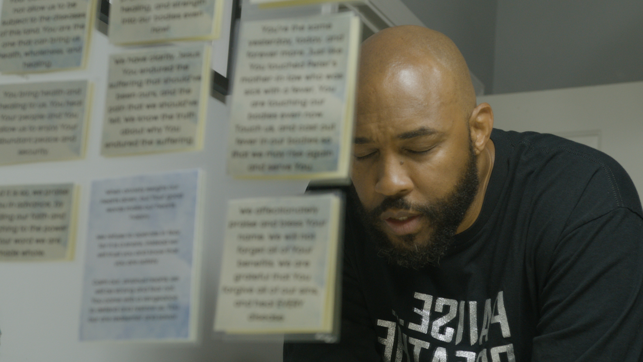 Montell Jordan Talks Cancer Fight, Faith and 30th Tour