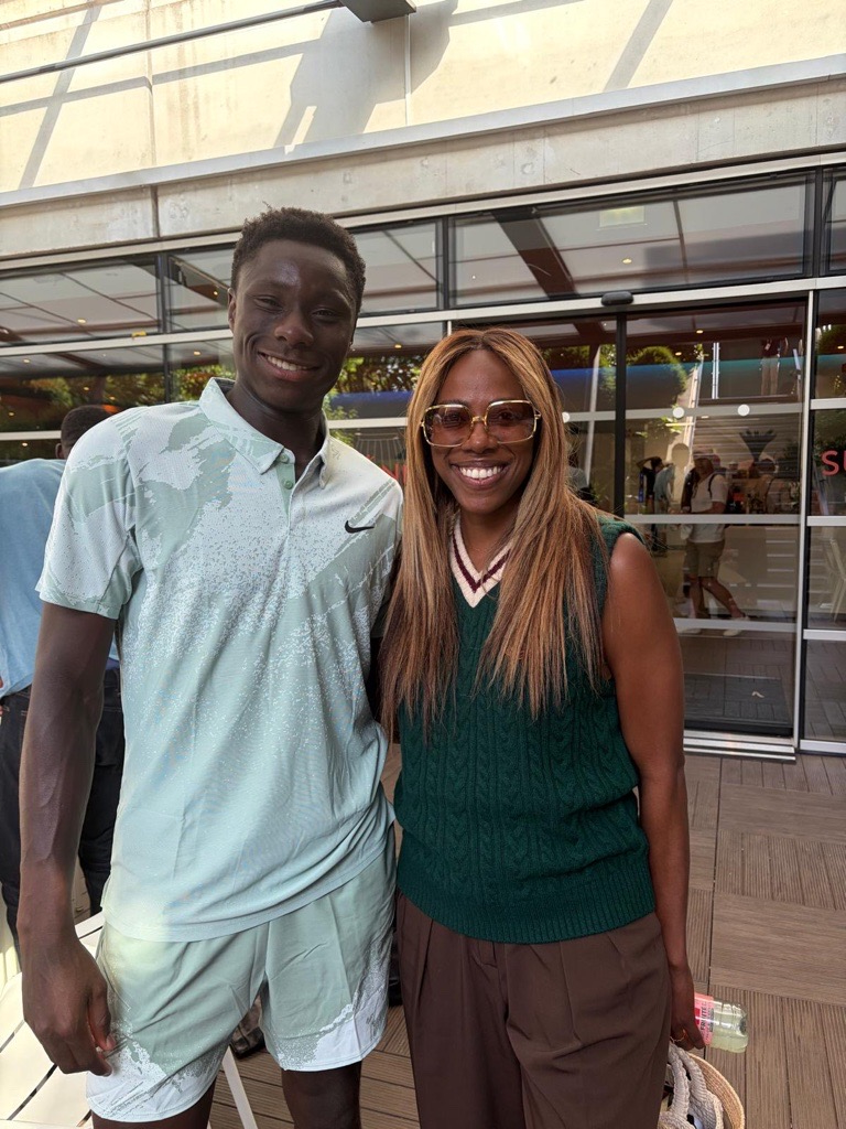 Yvonne Orji's Black Tennis Superfandom Shines at French Open